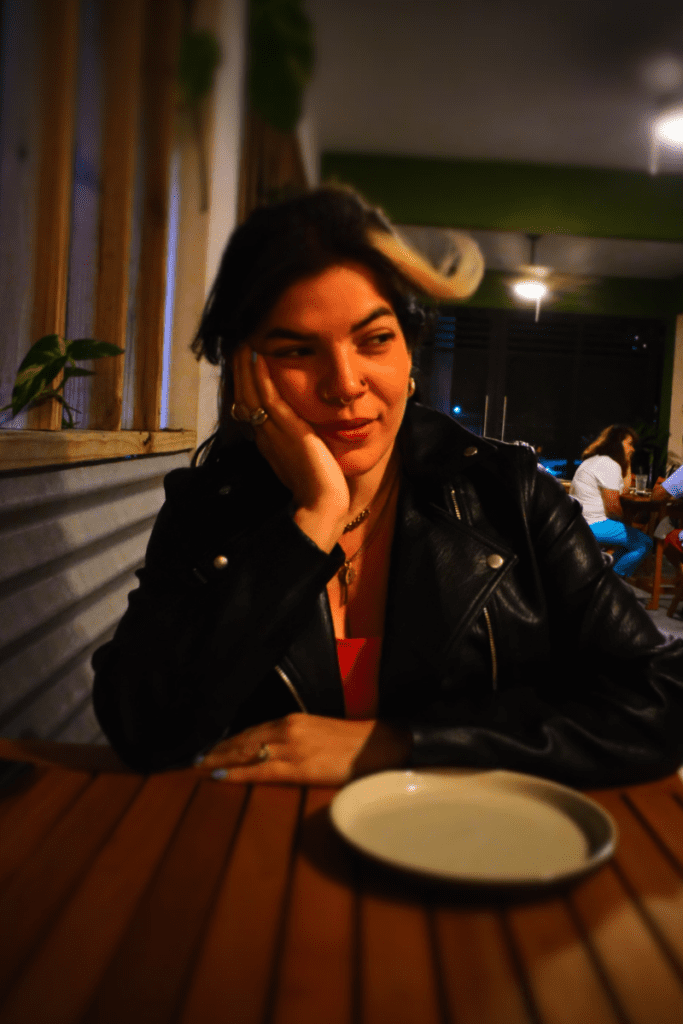 Ale-Marie ofrece un regalo a su niña interior con su blog “Perfectamente normal” - Todas